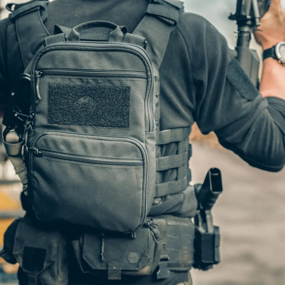 Viper VX Buckle Up Charger Pack At New Forest Clothing